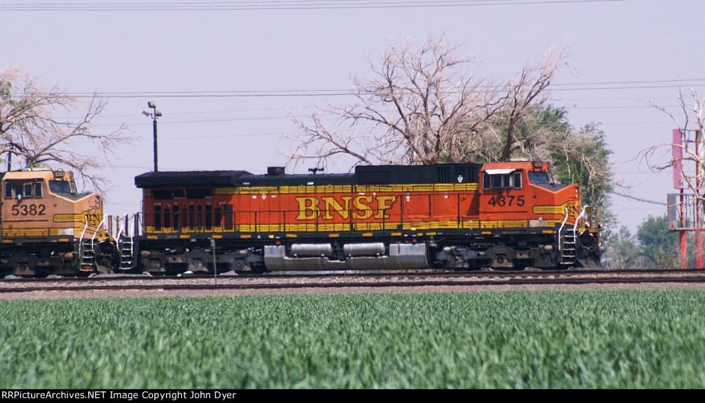 BNSF 4375